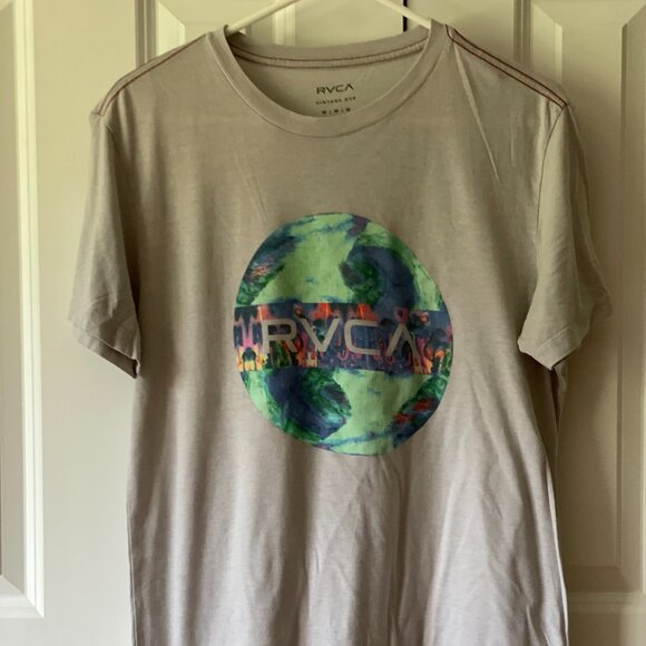 PacSun | Shirts | Pacsun Graphic Short Sleeve Tshirt | Poshmark